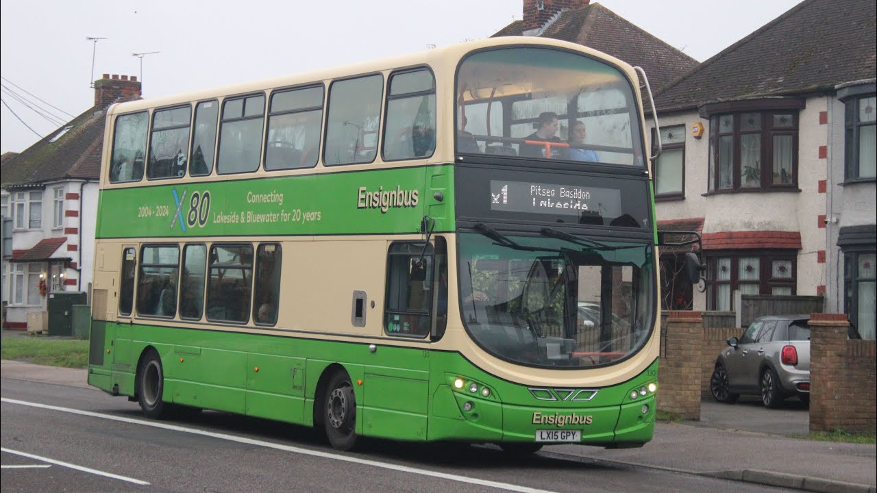 Ensignbus Volvo B9TL Wright Eclipse Gemini 2 130 LX15GPY on service X1 ...
