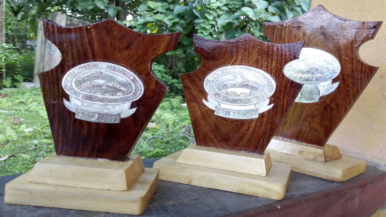 WOODEN TROPHY || SIMPLE ARTS AND CRAFTS || - YouTube