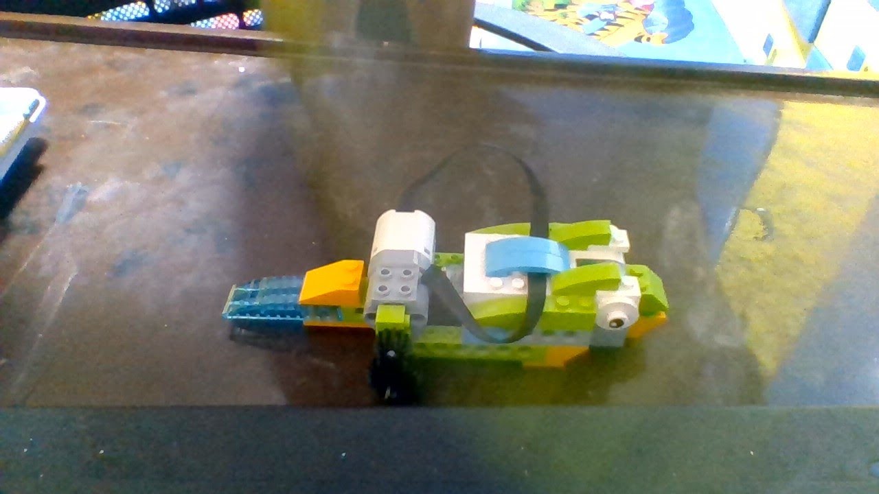 how to make a frog with wedo 2.0 - YouTube