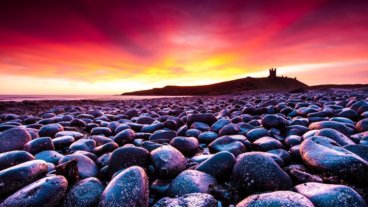 Northumberland Coast and Dunstanburgh Castle - Happy Happy Happy ...