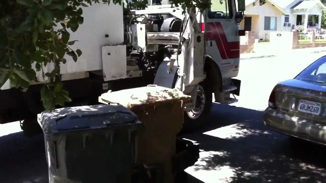 Crown disposal wayne curbtender - YouTube