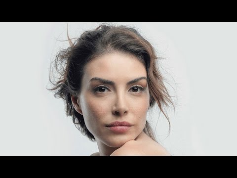 GÖZLERİNDEN BELLİDİR by Fikret Kızılok ~ (Actress: DENİZ BAYSAL) 8K
