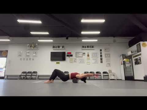 Foam Roll with Arms Overhead Demo