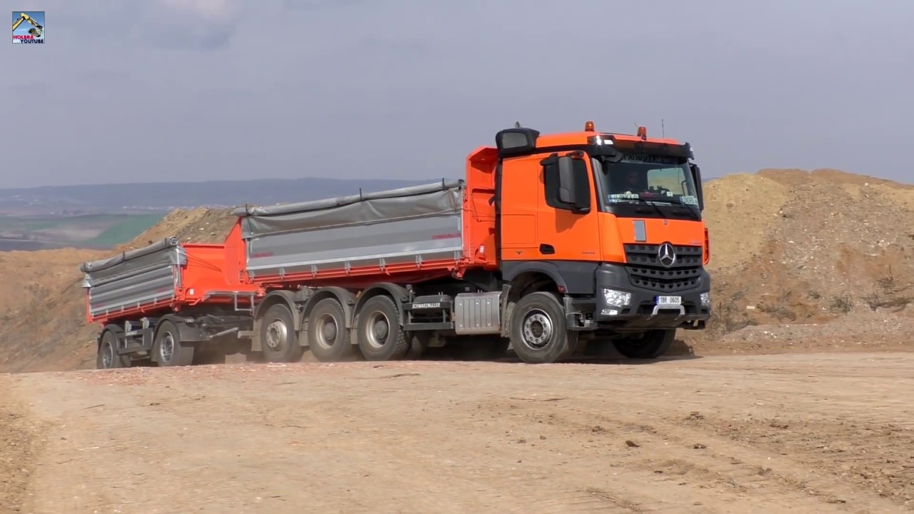 Mercedes Arocs tridem on dump - YouTube