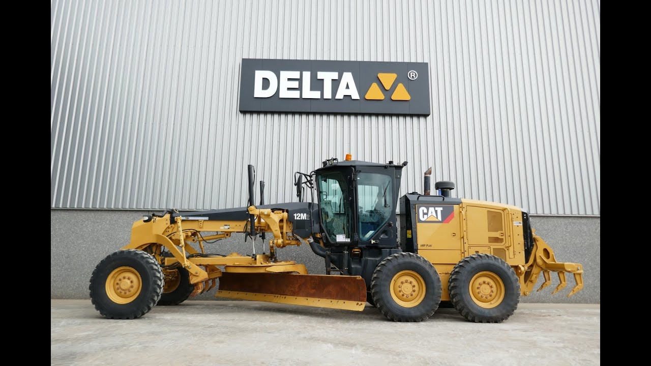 Demonstration video Caterpillar 12M2 Motor Grader - YouTube