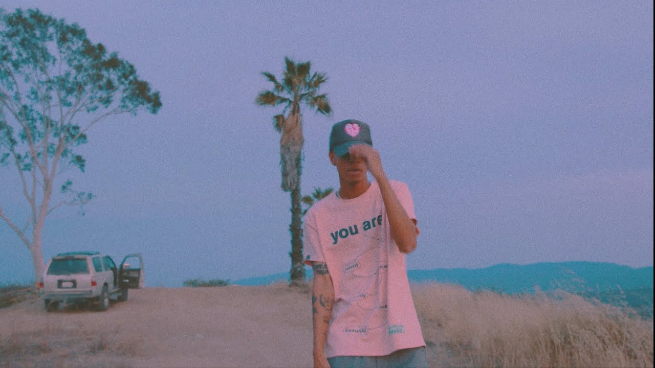 Everybody Else (Official Lyric Video) - YouTube