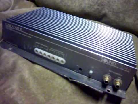 Soundstream Class A 100 ll old school amp ! - YouTube