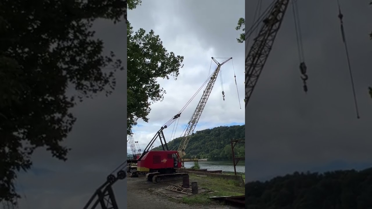 55 Ton Manitowoc 3500 Crawler Crane - YouTube