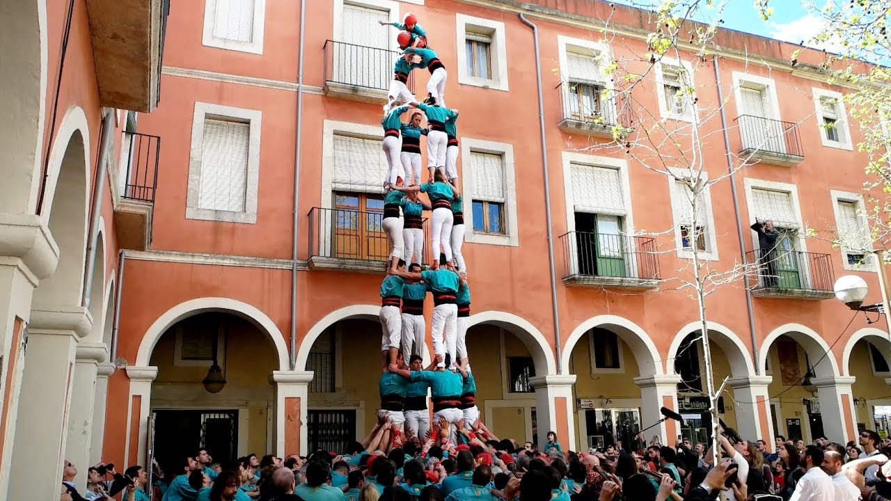 Castellers de Vilafranca - 4d8 - Dia del Graller 2017 - YouTube