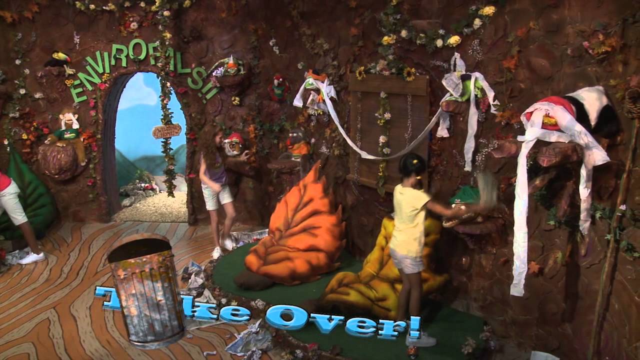 The Enviropals! 'Garbage" Featuring Rae Rae the Red Panda - YouTube