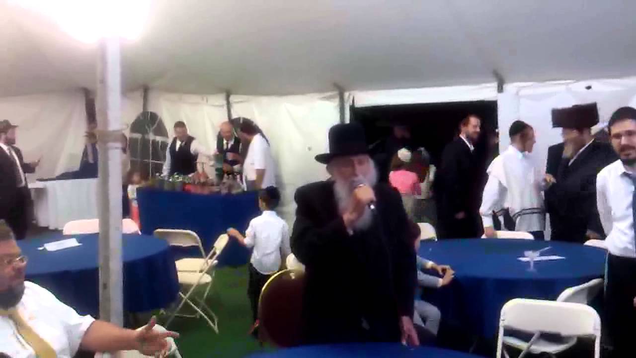 Rabbi Fishbain sings Rav Meir Shapiro's niggun - YouTube