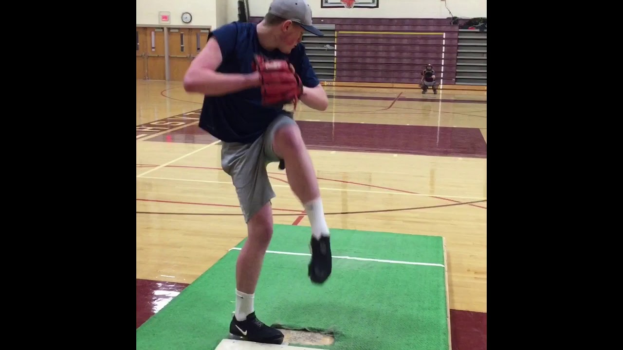 2 and 4 seam fastballs both angles. - YouTube