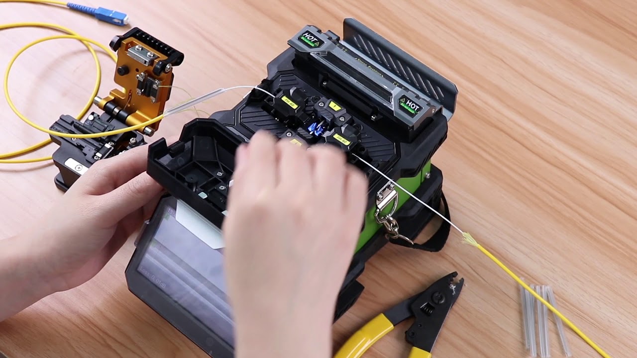 How to use the Fusion Splice FX37 - YouTube