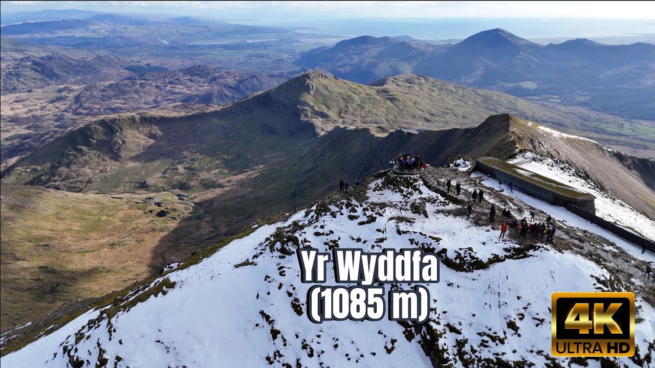 Yr Wyddfa (1085m) Drone Footage 4K UHD 360° view from the top - Eryri ...