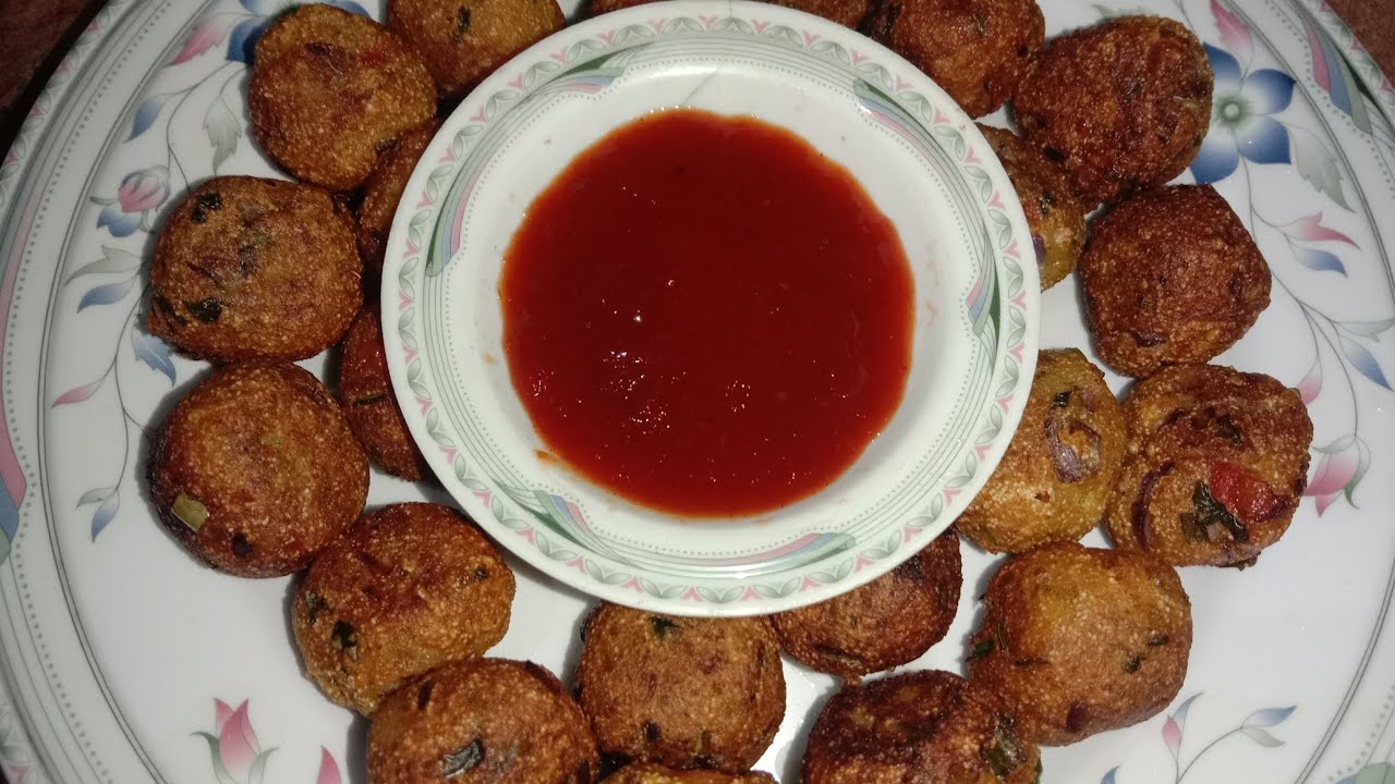 potato snacks/potato balls/alu k pkory/alu or suji k snaks - YouTube