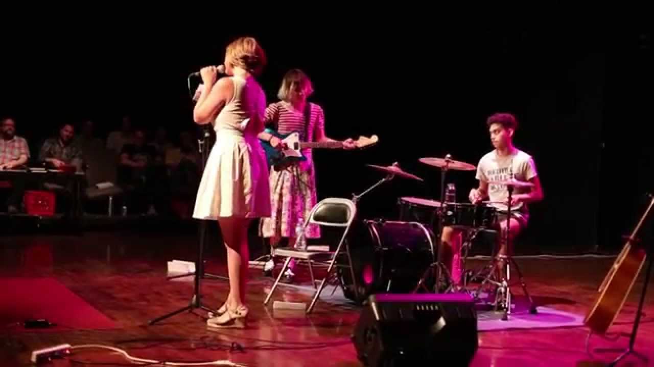 Hannah Gamble & Slurp's Up - "Hanging Out With Girls" - YouTube