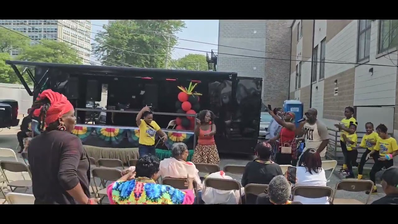 KING OF POETRY BLAQ ICE LIVE AT THE BRONZEVILLE JUNETEENTH CELEBRATION ...