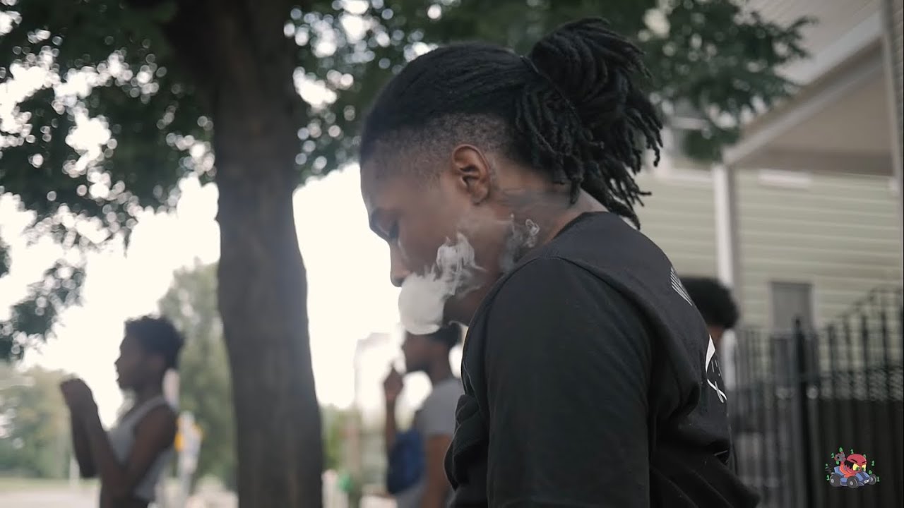 Elzo Bandz - 4th Quarter (Slowed And Reverbed) - YouTube