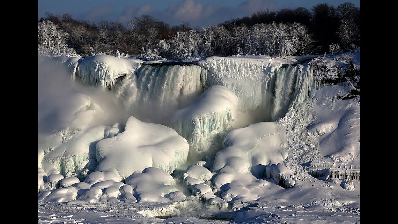 NIAGARA FALLS Sunset Over Frozen Niagara Falls - YouTube