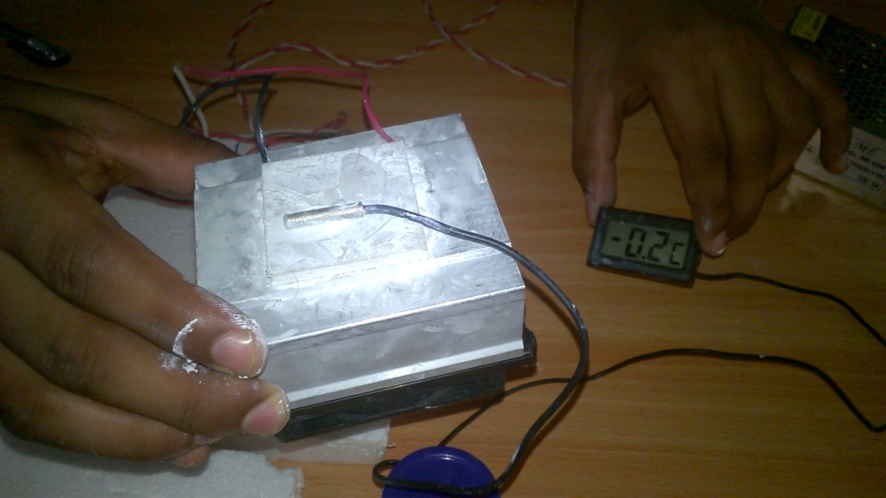Peltier plate effect - YouTube