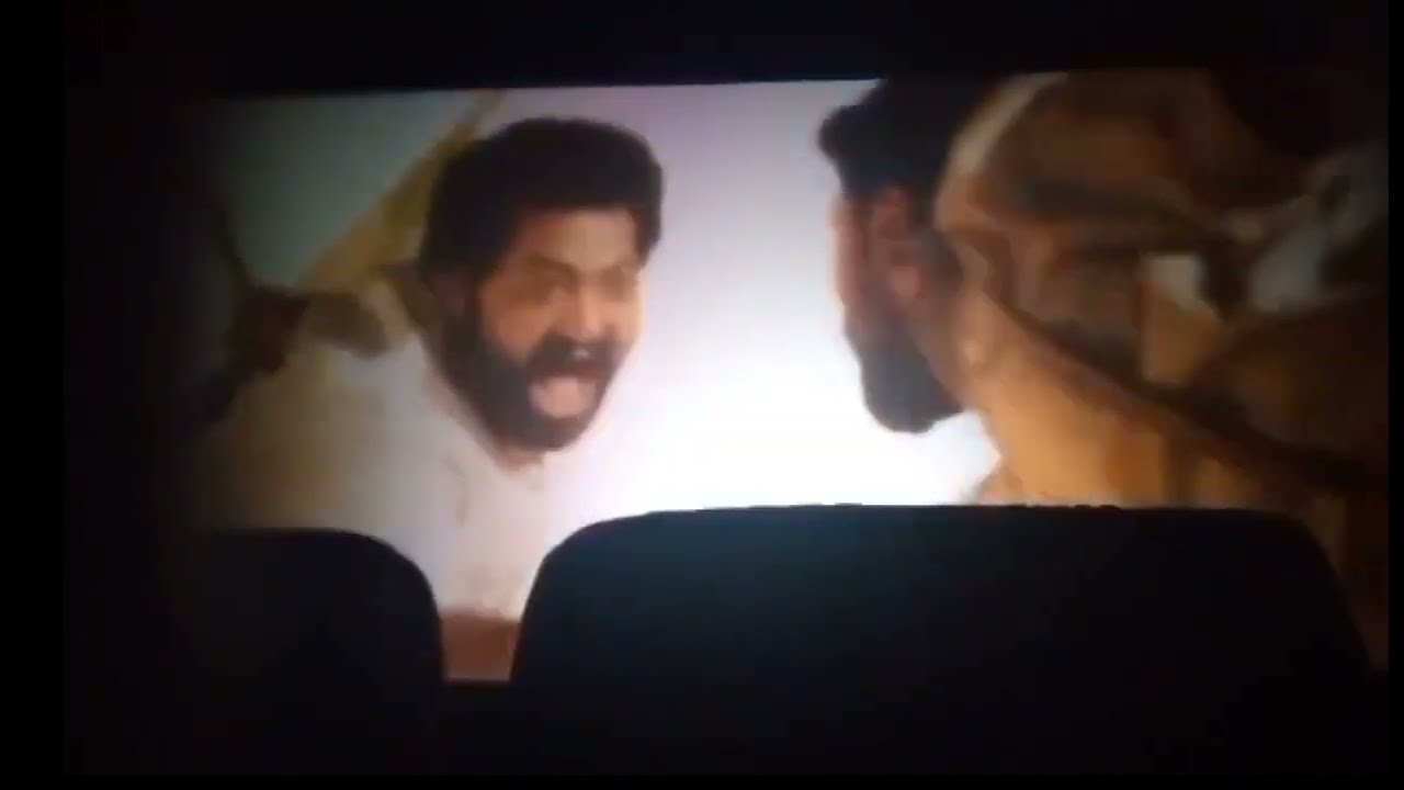 rrr best scene full action - YouTube