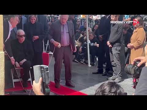Kamran Qasımov Hollivudda, bəstəkar Con Karpenterin ulduzunun yanından xəbər verir. 