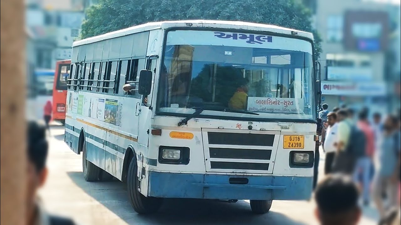 Back to Back GSRTC Bus Arriving and Departing At Anand Old Bus Stand ...