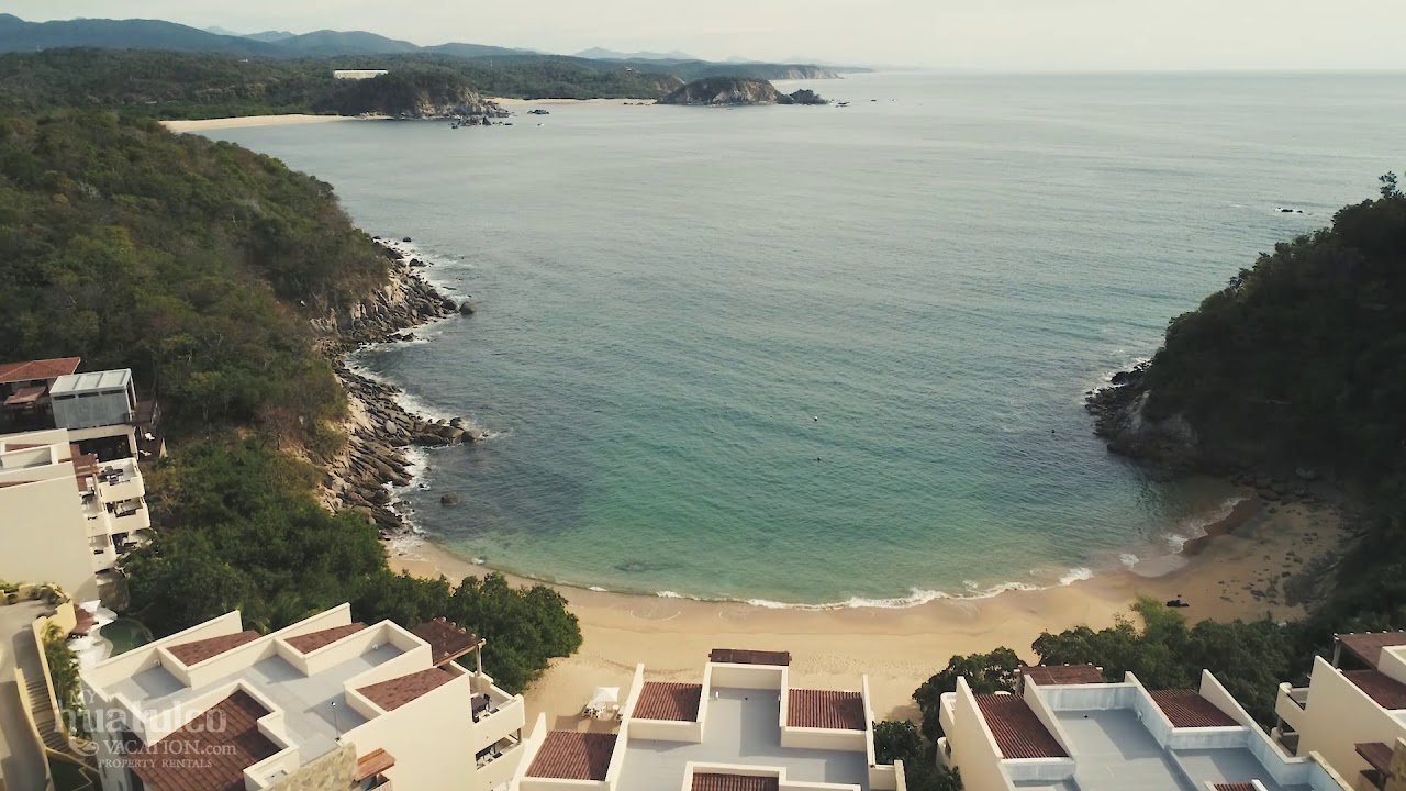 Tejoncito Beach | My Huatulco Vacation - YouTube