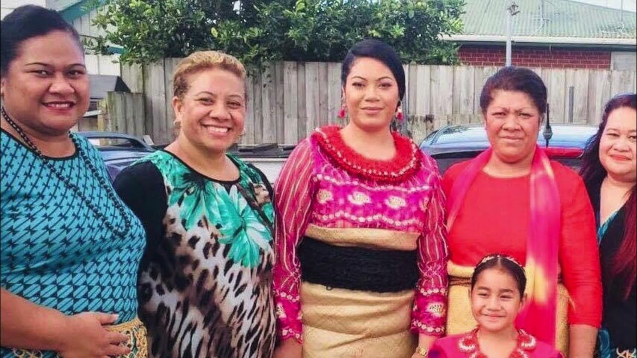 Hiva Sapate Fa'e - Tatiana & Vaka Mahina - YouTube