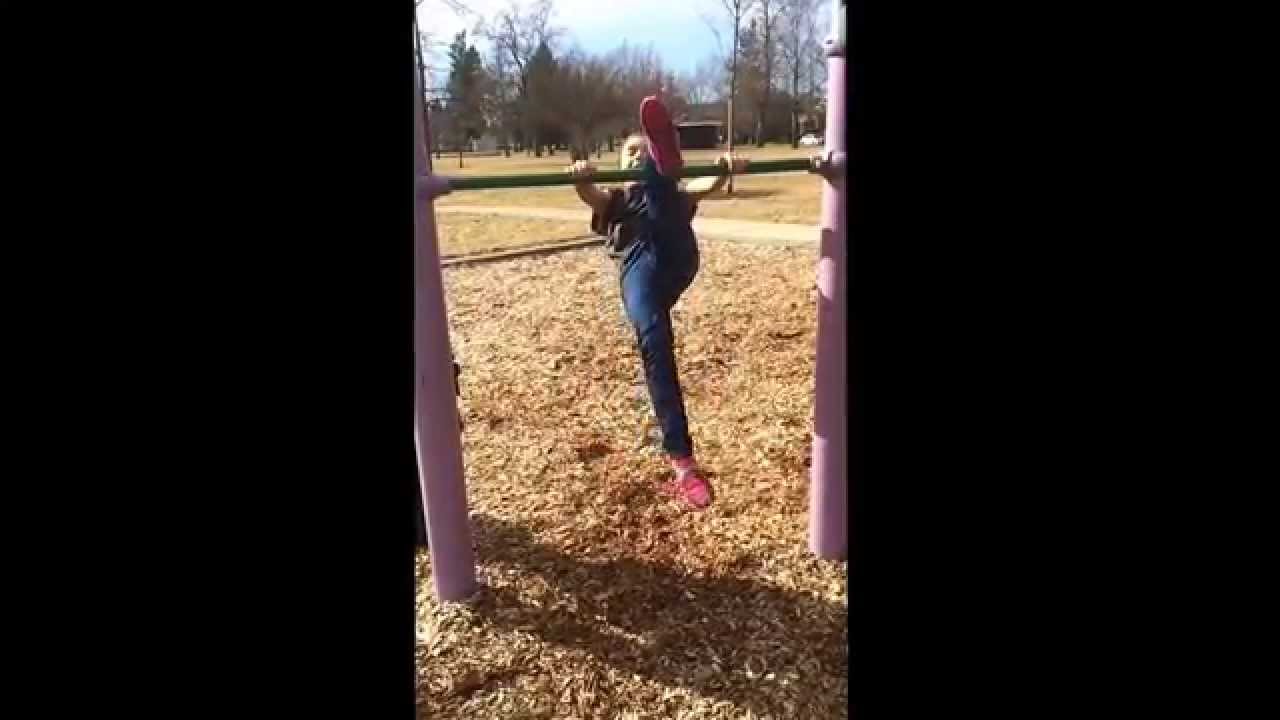 Tyla slow motion bar flip 1 - YouTube