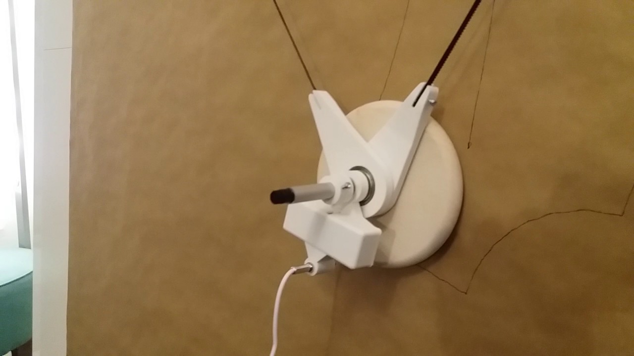 V-plotter in action - YouTube