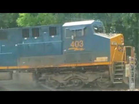 First M series!! CSX 403 leads M694 6/15/2022 With 109 degrees - YouTube