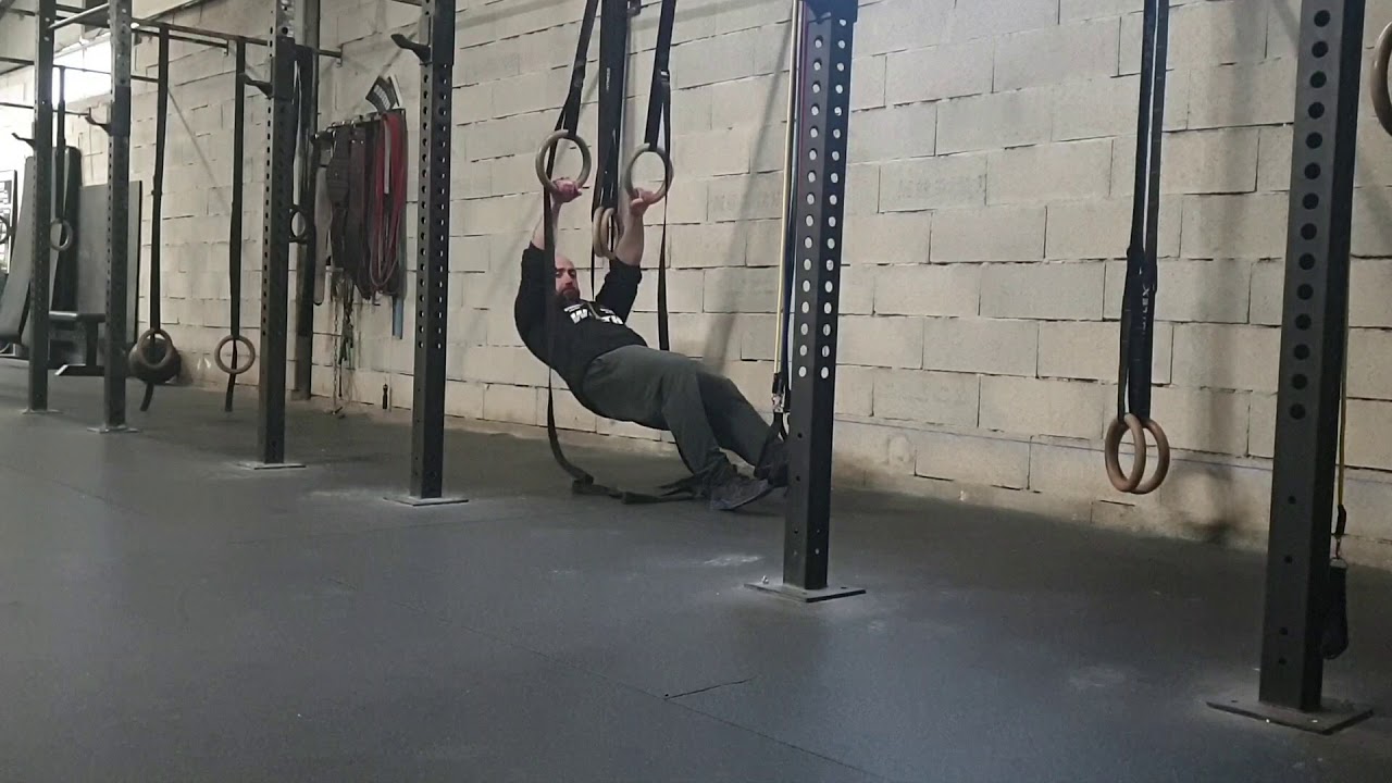 Bulgarian Ring Row 21×0 - YouTube