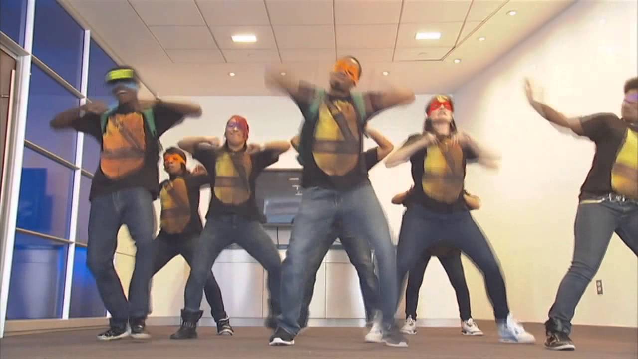 Dancing Turtles - YouTube
