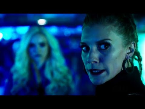 The Flash | Season 4 | Amunet Black is Introduced | The CW - YouTube