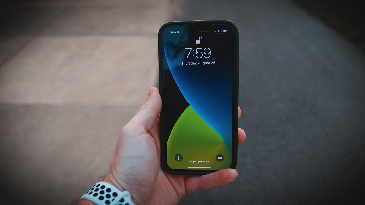 Your iPhone Relationship is Toxic: Here's how to Change it - YouTube