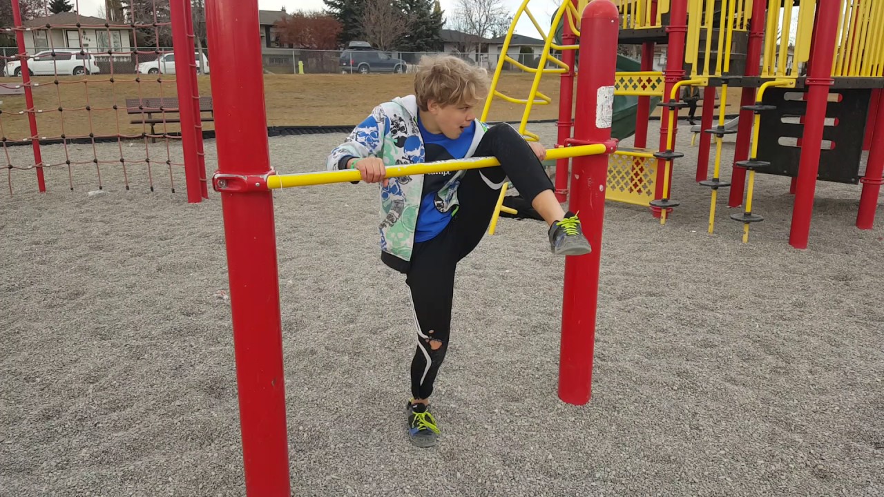 How to do a back flip off the big chin up Bar *warning fails * - YouTube