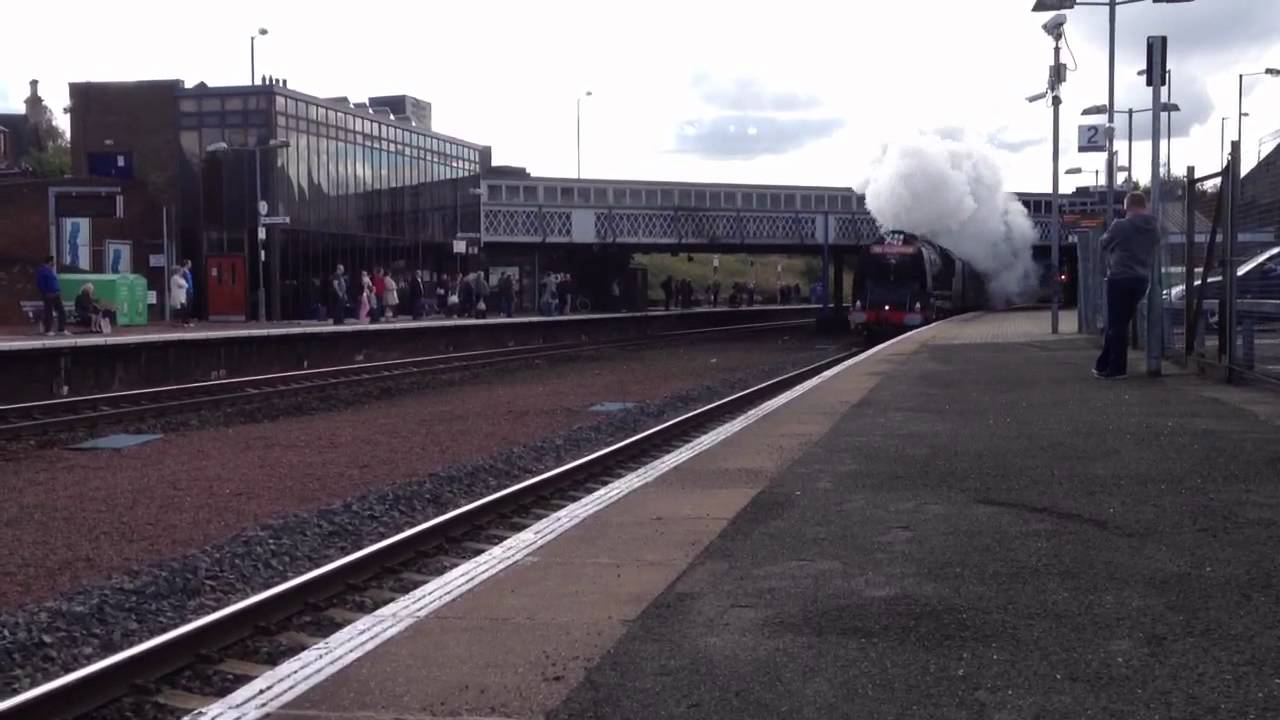 46233 Duchess Of Sutherland, Larbert Station, 6 October 2012 - YouTube