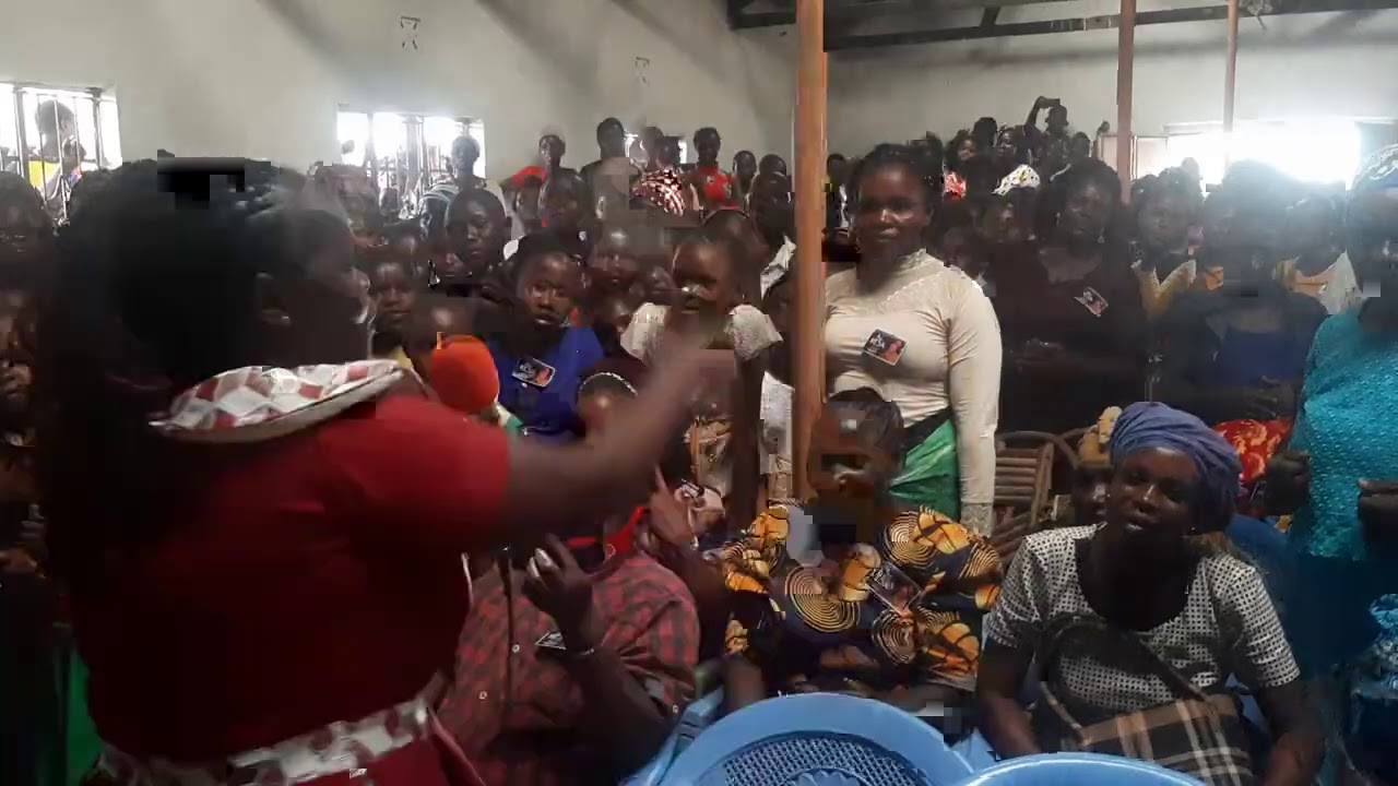 PURITY KATEIKO LIVE ON STAGE PERFORMING NGETHI. - YouTube