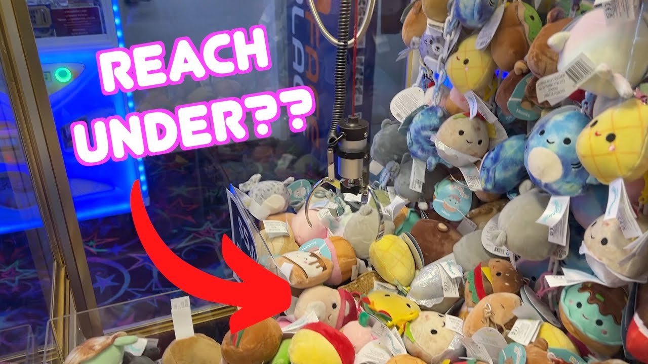 CRAZY SQUISHMALLOW CLAW MACHINE SKILLS!!! - YouTube
