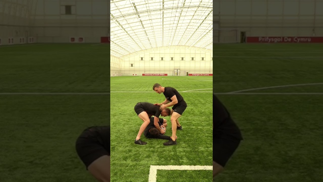 😱🤯How is this legal, Thh Croc Roll?? How to Clean out a strong Jackler ...