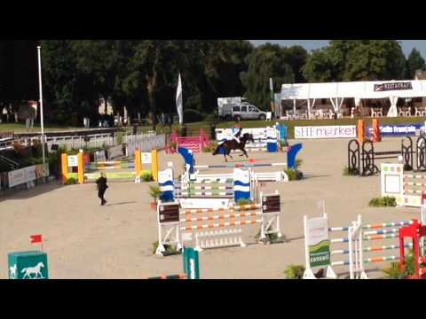 Jacqui Ridley - Rider, Stable Manager - YouTube