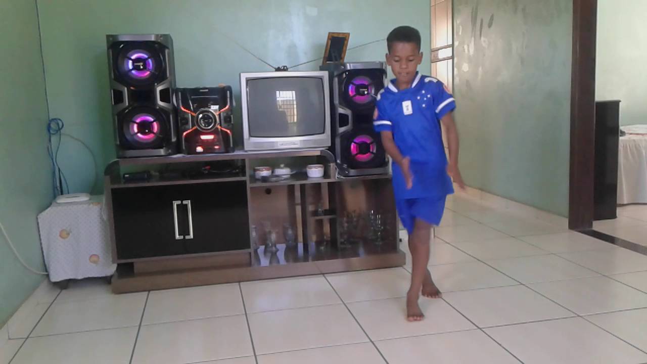 Novinho Dançando Funk 2016 Youtube