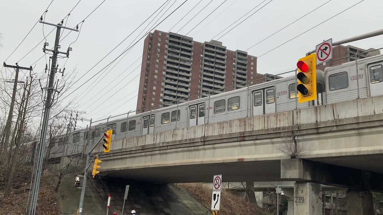Toronto TTC Victoria Park Subway Station 12/30/2021 - YouTube