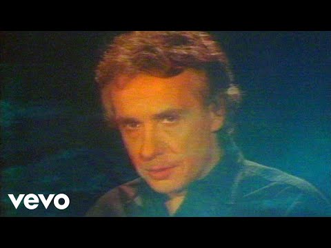 Michel Sardou - Tous les bateaux s'envolent (Clip Officiel)