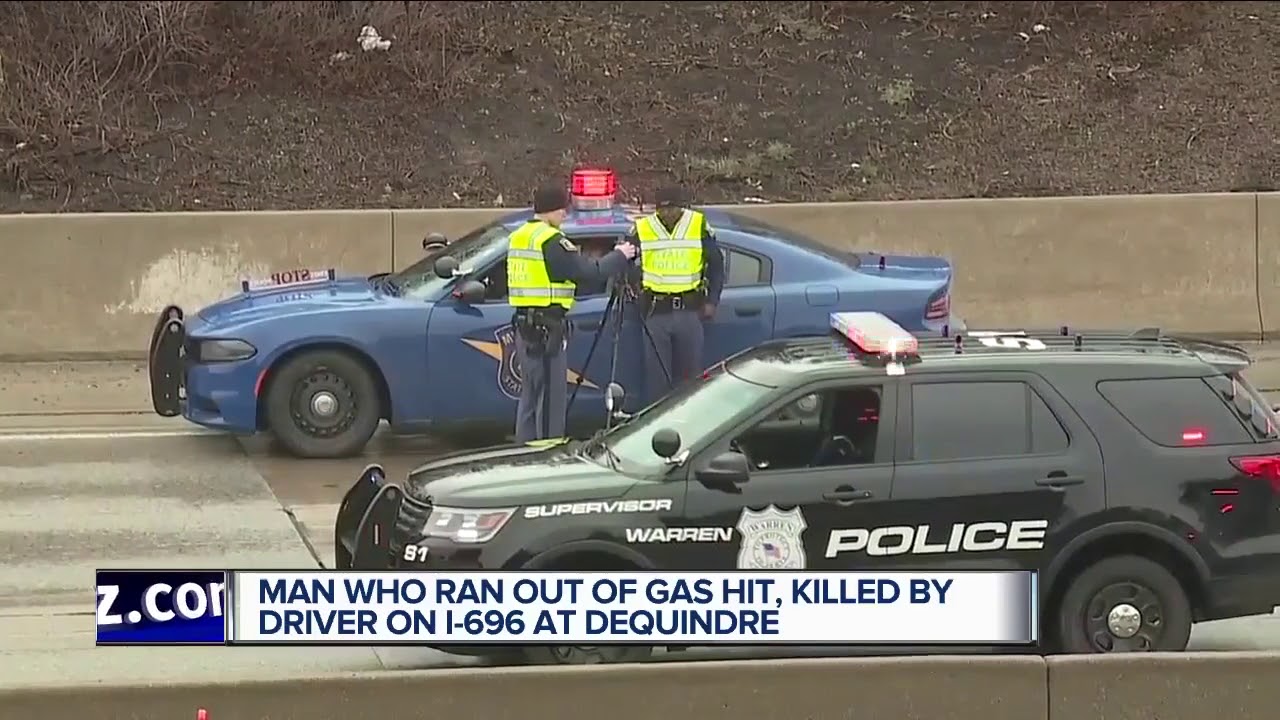 Driver who ran out of gas on I-696 hit, killed by passing vehicle - YouTube