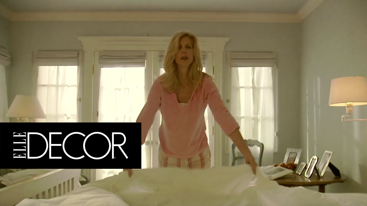 HowTo Stuff a Duvet in 60 Seconds | ELLE Décor - YouTube