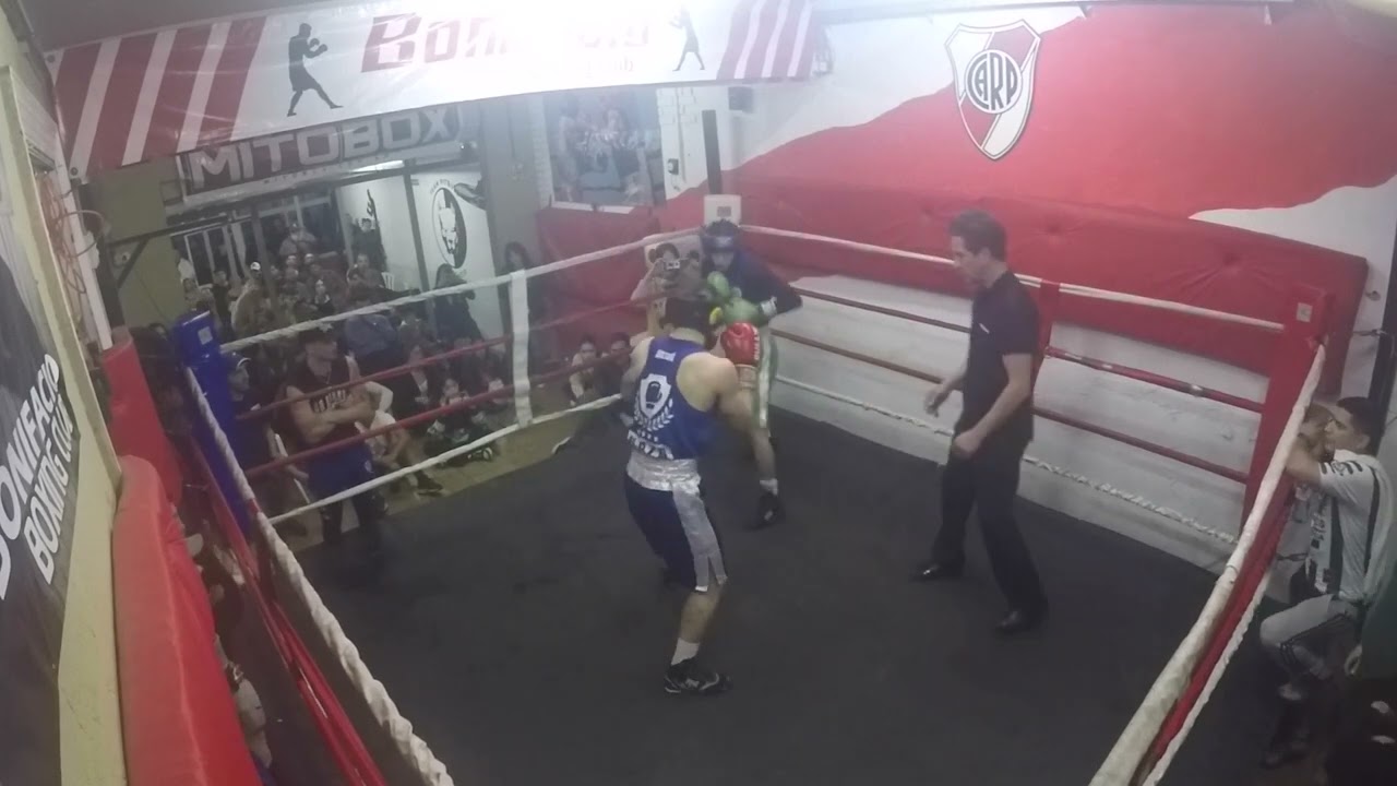 Lautaro Bellini (Excursionistas) vs Nicolas Soto (Plaza Boxing) - YouTube