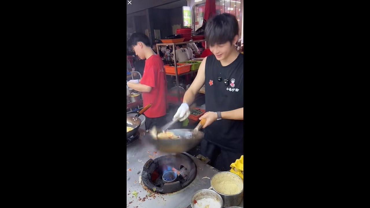 Cooking fried rice noodles, Cooking food live streaming. #food #cooking ...