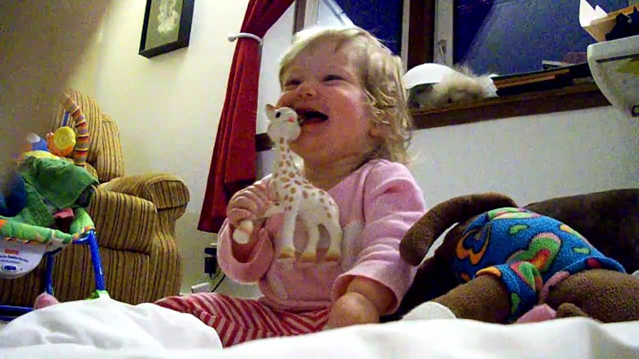 Laughing and eating camera - YouTube